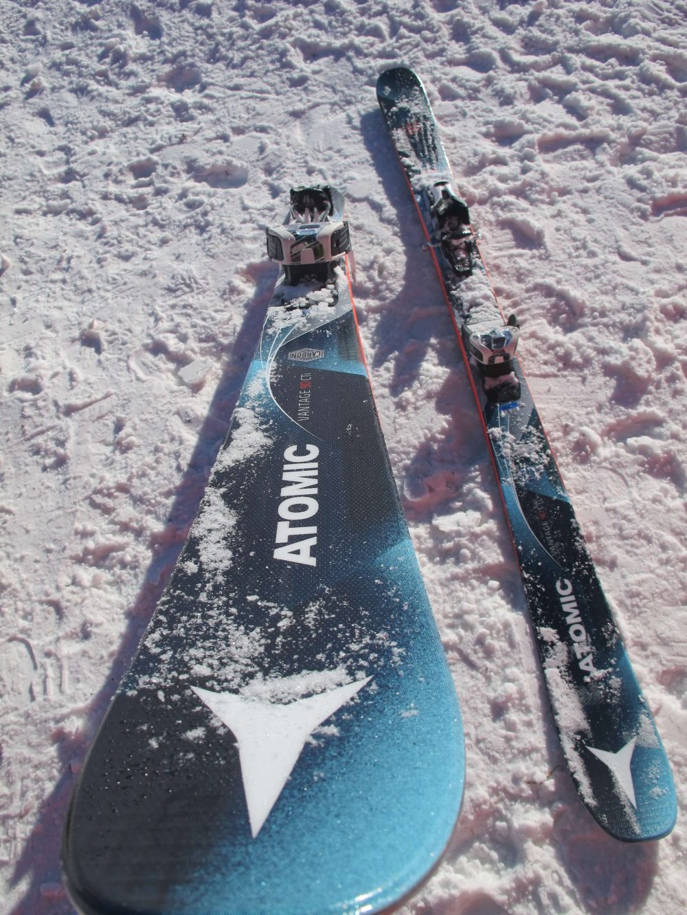 ATOMIC VANTAGE 90 CTi - Test 4 Outside